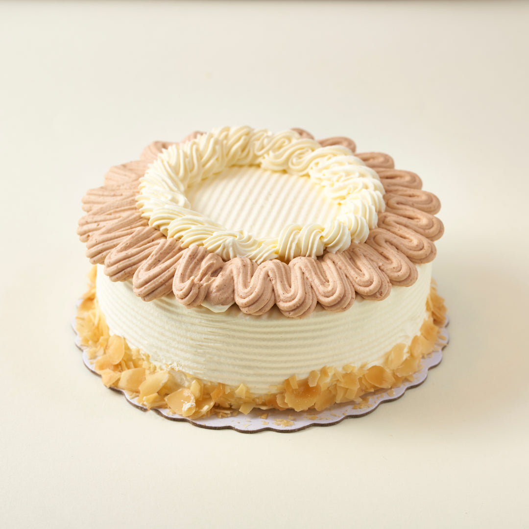 Our Cakes – Savoy Cake