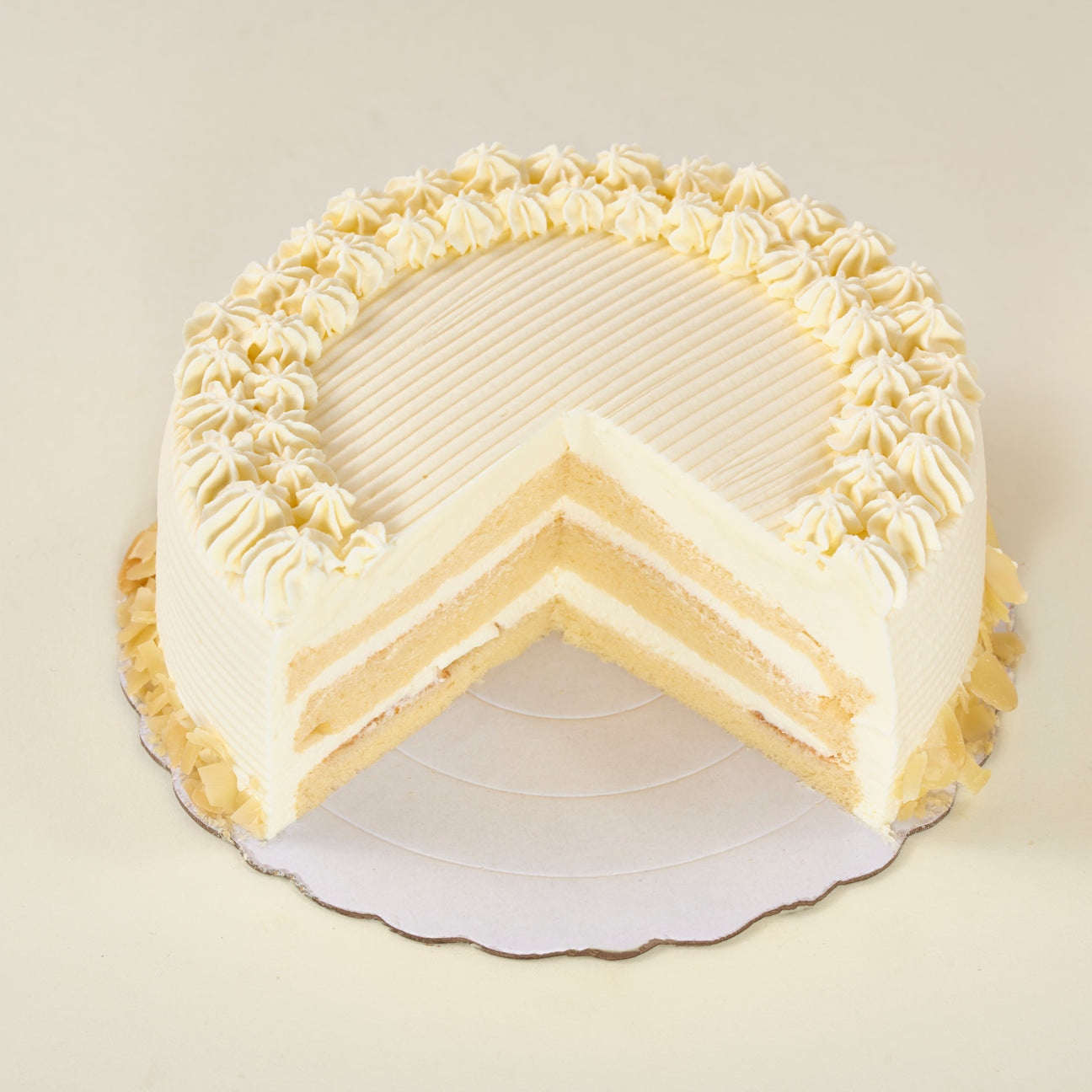 Fresh Cream Cake – Savoy Cake